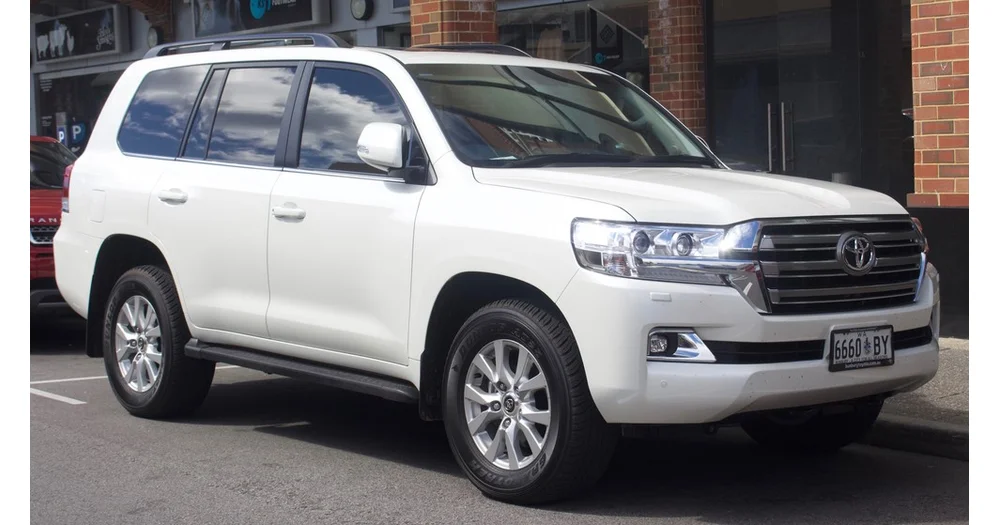 Toyota LandCruiser 200 Mark II (2012-2021) reviews | ProductReview.com.au