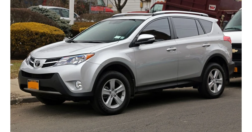 Toyota RAV4 XA40 (2013-2019) reviews | ProductReview.com.au