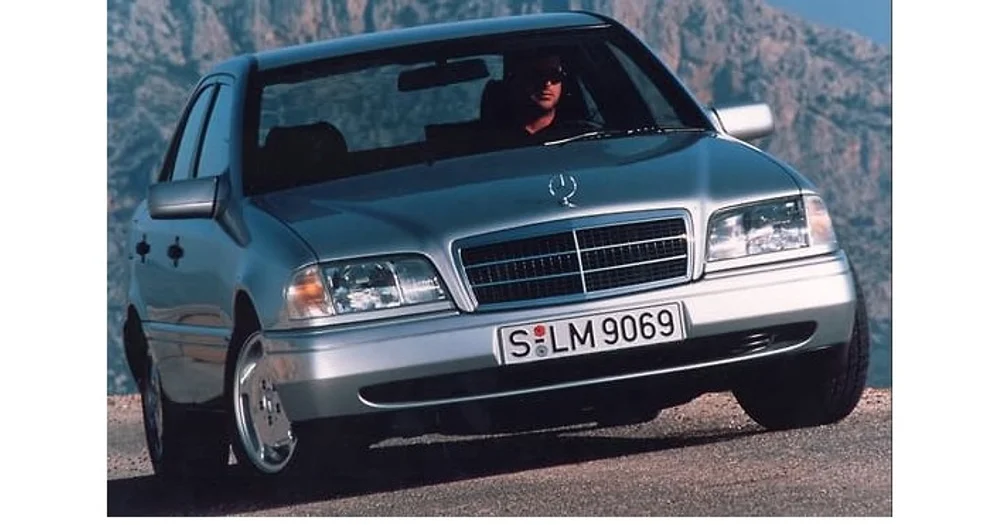 Mercedes-Benz C-Class C180 W202 (2000) | ProductReview.com.au