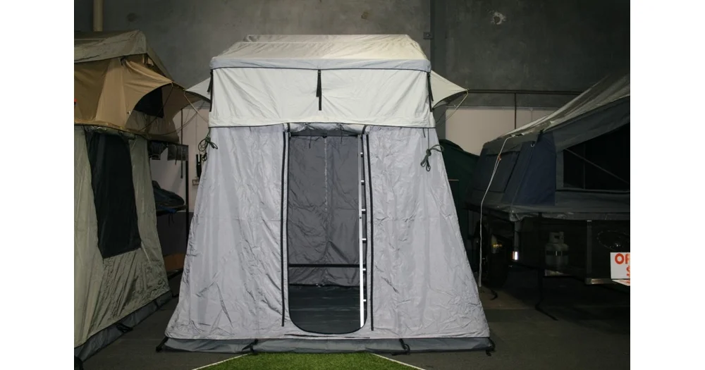 AusTrack Superior XL Roof Top Tent reviews | ProductReview.com.au