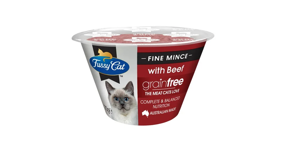 Fussy Cat Chilled Cat Food Fine Mince with Beef reviews | ProductReview ...