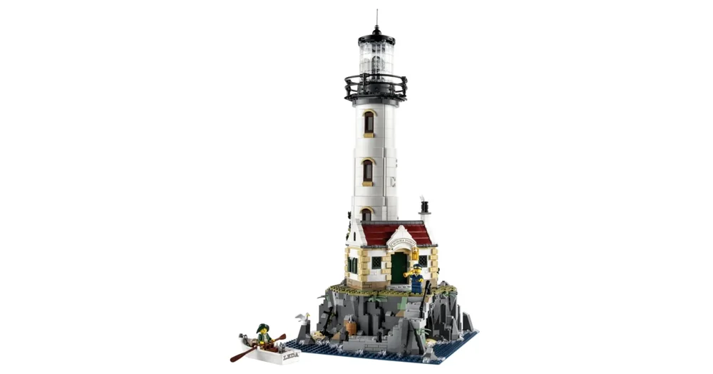 Lego Motorised Lighthouse reviews | ProductReview.com.au