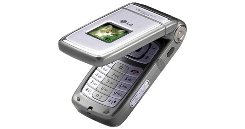 LG T5100 (2005) | ProductReview.com.au