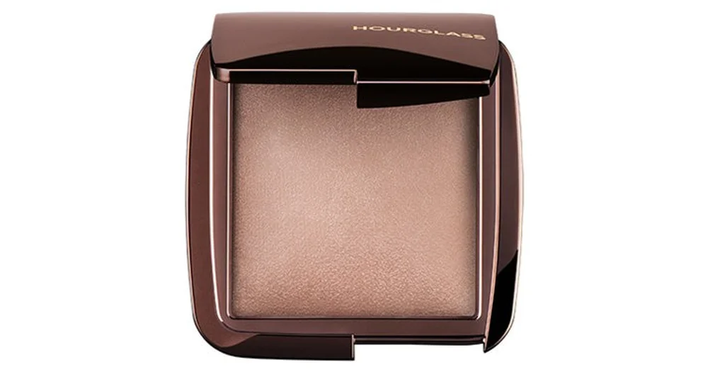 Hourglass Ambient Lighting Powder reviews | ProductReview.com.au