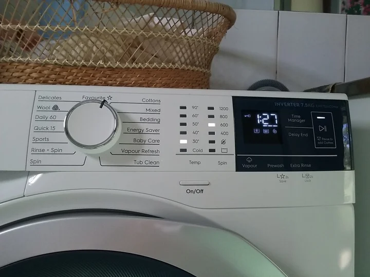 Electrolux EWF12853 / EWF12753 reviews | ProductReview.com.au