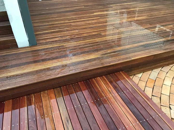 Intergrain UltraDeck Timber Oil reviews | ProductReview.com.au