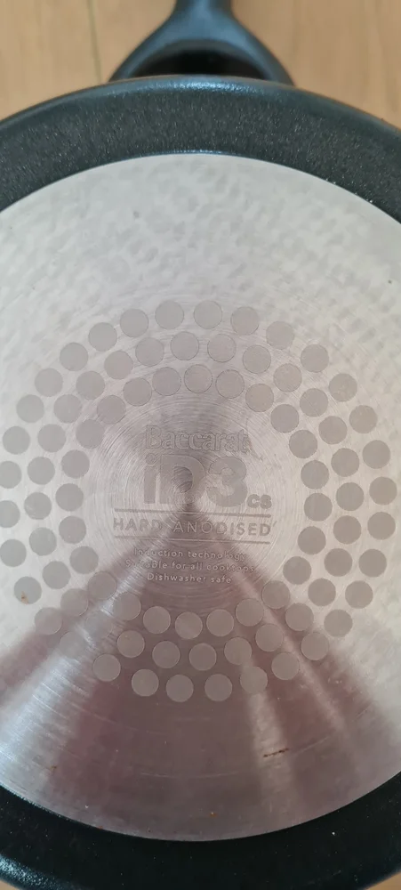 Fisher & Paykel 60cm Touch&Slide Electric CE604DTB1 reviews ...