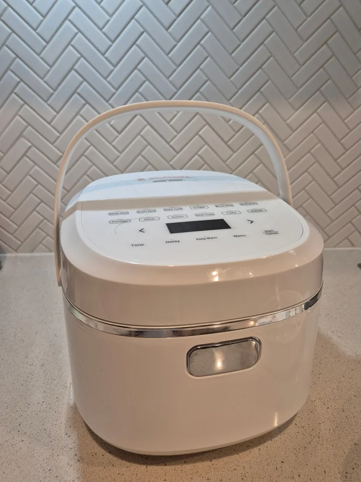 Kmart Anko 7 Cup Digital Rice Cooker DRC-6ESL032 reviews ...