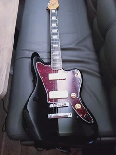 Artist Guitars reviewed by Australian consumers across 5 listings ...