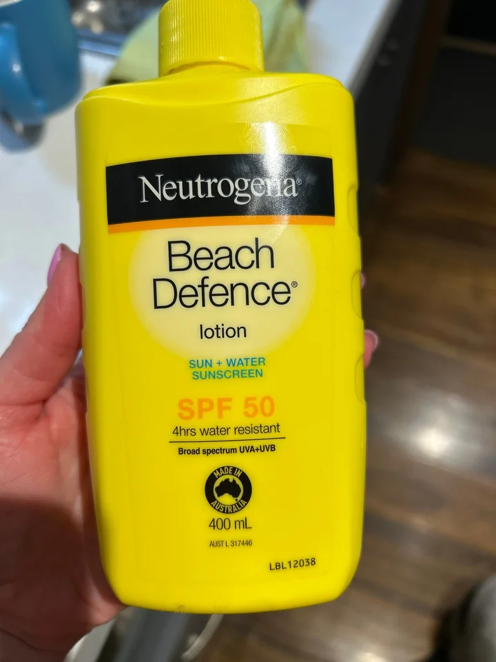 Neutrogena Beach Defense reviews | ProductReview.com.au