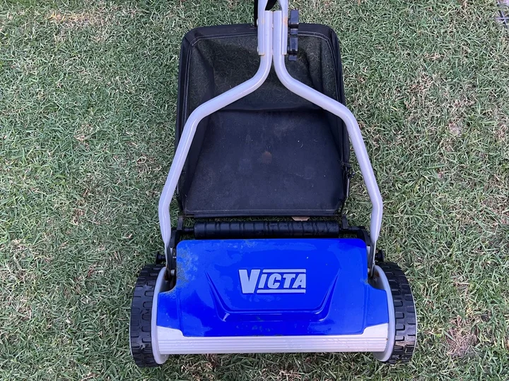 Victa 16" Razor Cut reviews | ProductReview.com.au