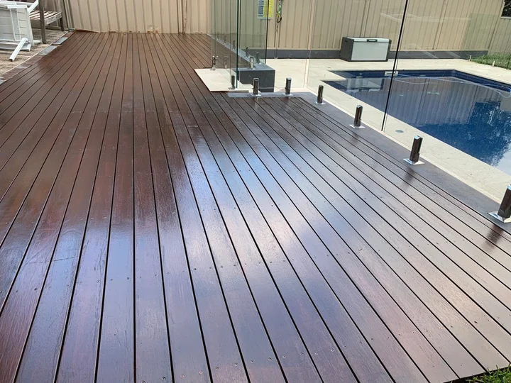 Intergrain UltraDeck Timber Oil reviews | ProductReview.com.au
