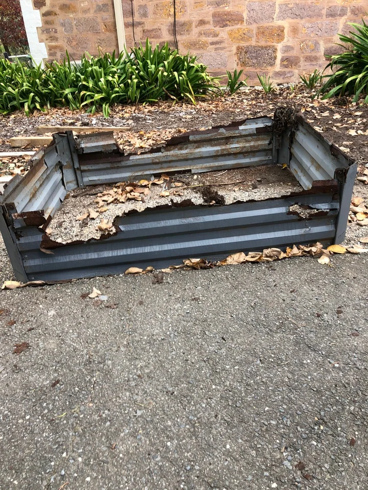 ALDI Gardenline Mini Vegetable Garden Bed reviews | ProductReview.com.au