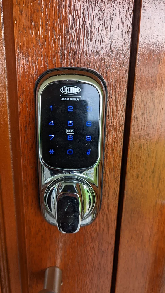 Lockwood 001 Touch reviews | ProductReview.com.au