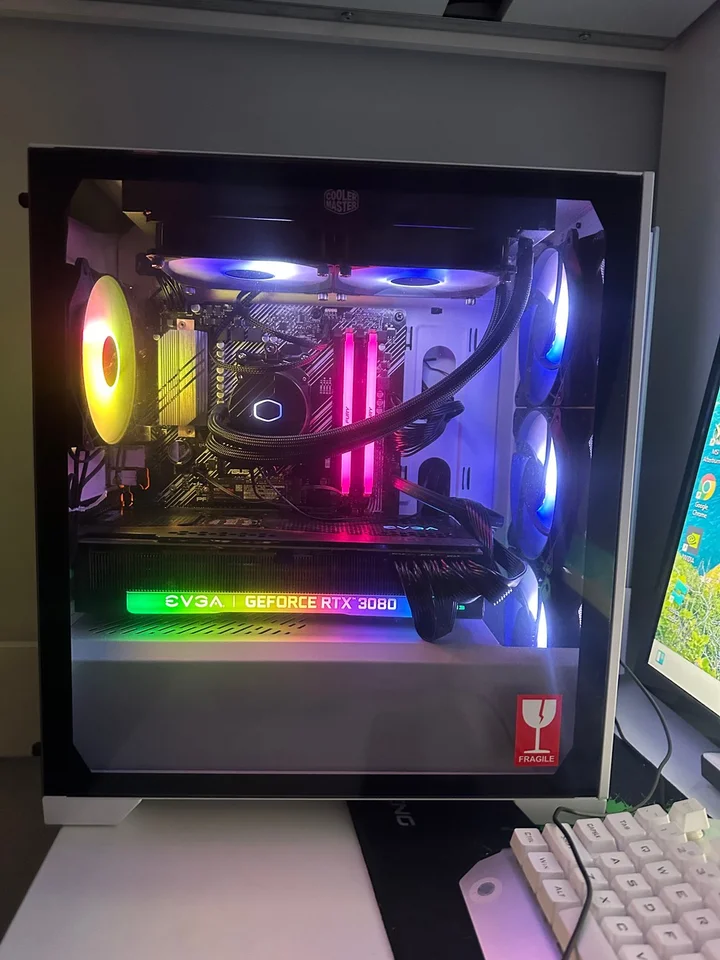 PLE Computers Online store reviews | ProductReview.com.au