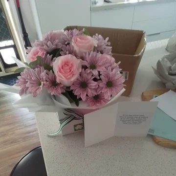 Sarah's Flowers reviews | ProductReview.com.au