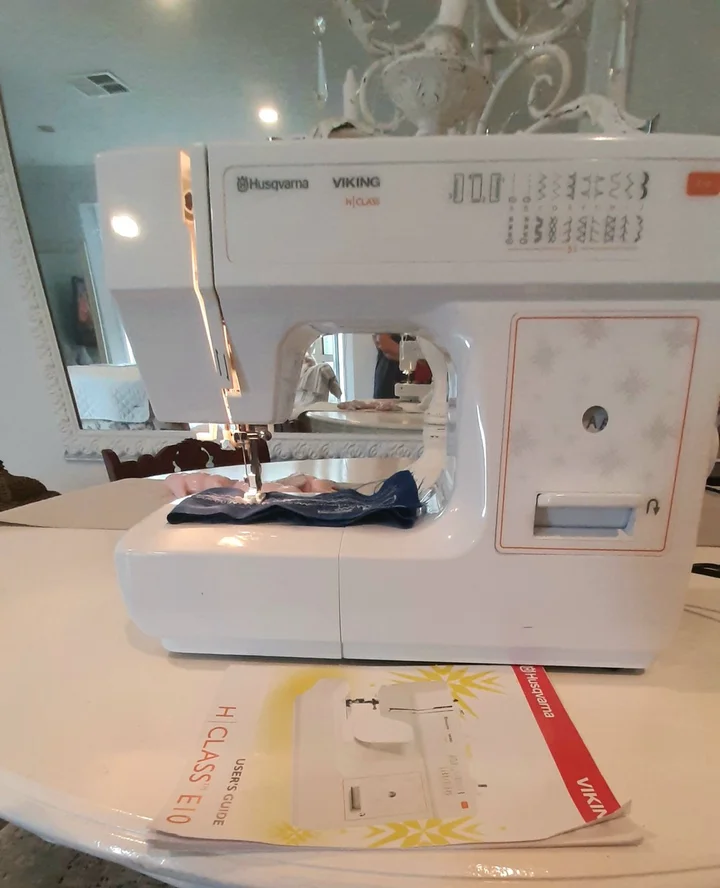 Husqvarna Viking H|Class 100Q reviews | ProductReview.com.au