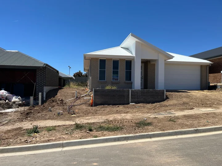 Weeks Homes reviews | ProductReview.com.au