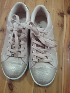 Spendless Shoes Online store reviews | ProductReview.com.au