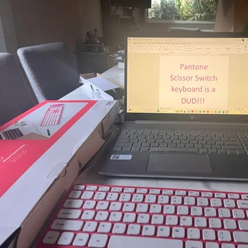 Pantone Pop Keys Wireless Keyboard and Mouse Combo reviews ...