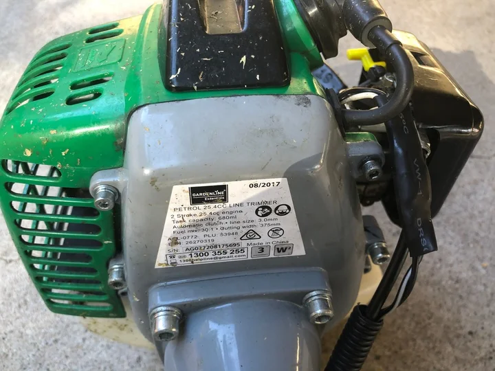 ALDI Ferrex 2-Stroke 25.4cc Petrol Line Trimmer reviews | ProductReview ...