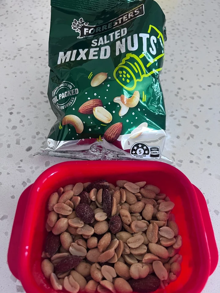ALDI Forresters Mixed Nuts reviews | ProductReview.com.au