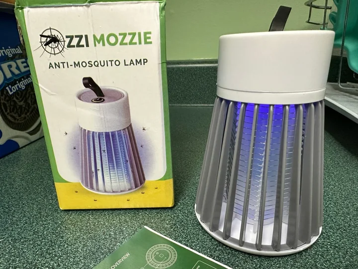 Ozzi Mozzie UV Mosquito Zapper reviews | ProductReview.com.au