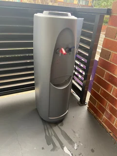 Neverfail Spring Water reviews | ProductReview.com.au