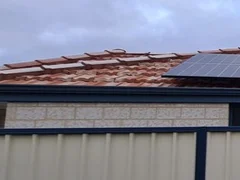 Redback Techologies Smart Hybrid Inverter SH5000 reviews ...