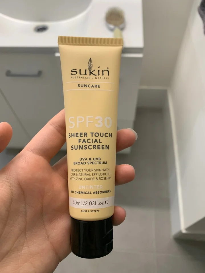 Sukin SPF30 Sheer Touch Face Sunscreen reviews | ProductReview.com.au