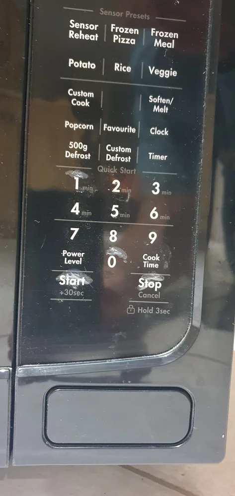 Westinghouse WMF4102BA (Black) reviews | ProductReview.com.au