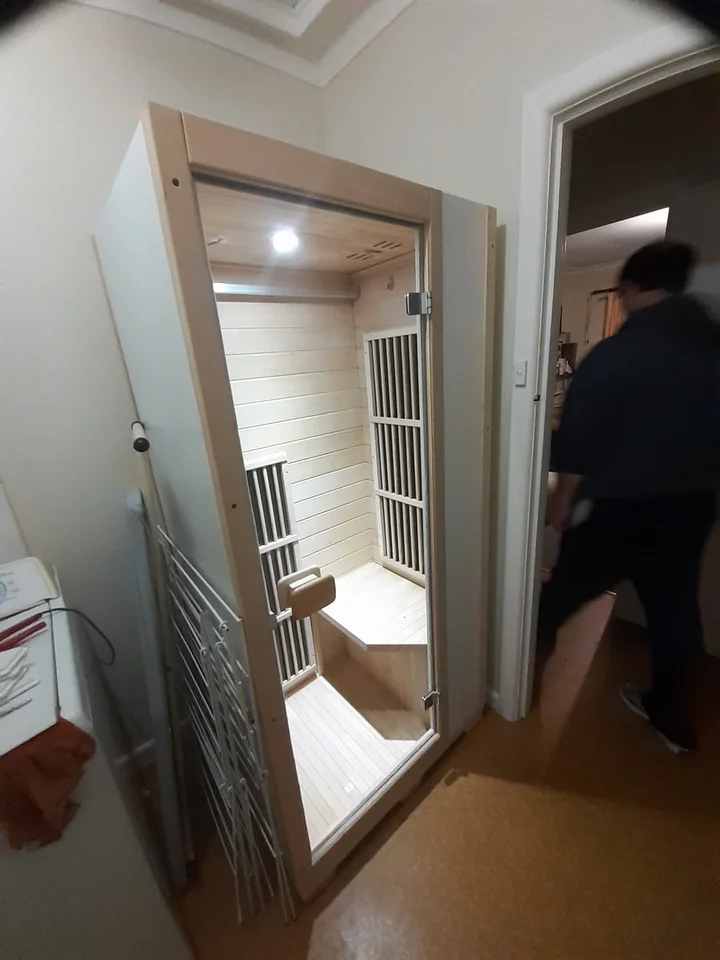 Zen Brighton Far Infrared Sauna ZIV015 reviews | ProductReview.com.au