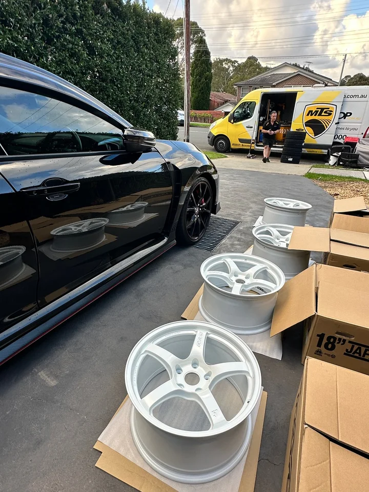 Yokohama Advan Neova AD09 reviews | ProductReview.com.au