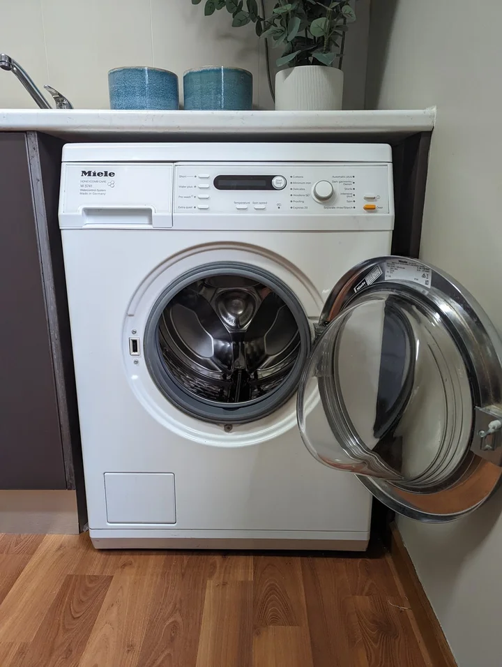 Miele W 5741 reviews | ProductReview.com.au