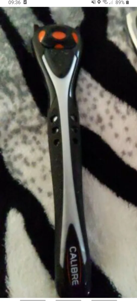 ALDI Prince Calibre 6 Razor Blade System reviews | ProductReview.com.au