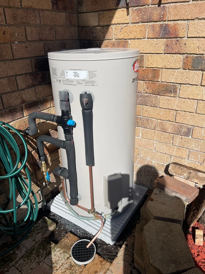 Dux Proflo 250T1 (250L) reviews | ProductReview.com.au