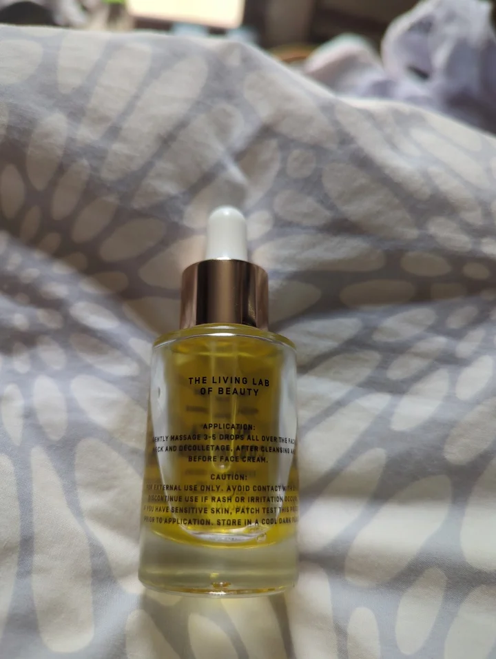 Mecca Cosmetica Everyday Face Oil reviews | ProductReview.com.au