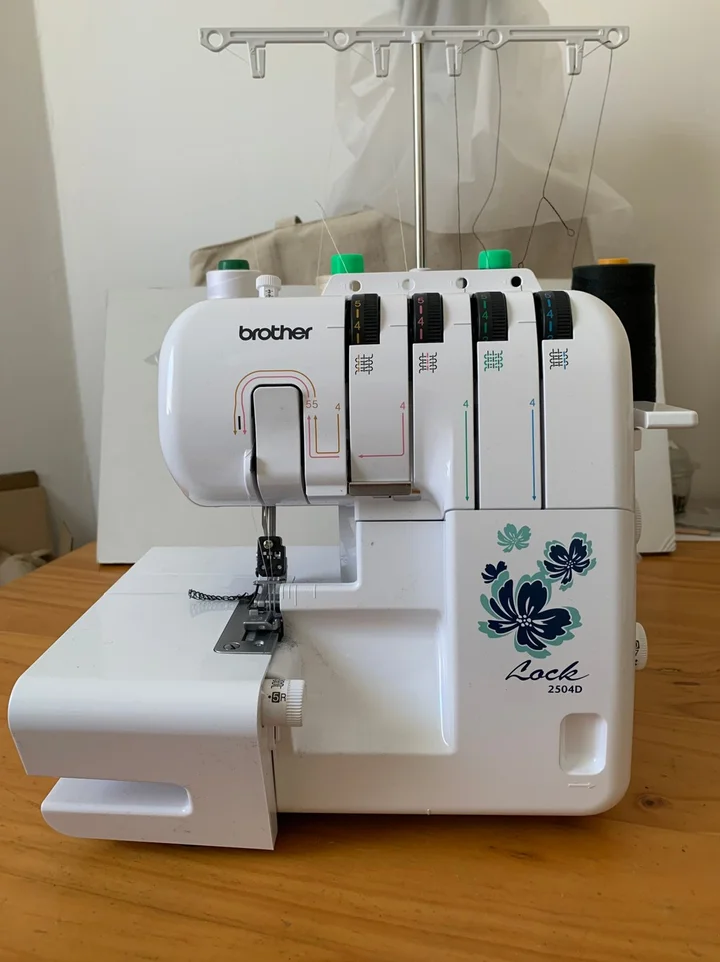 Brother 2504D Overlocker reviews | ProductReview.com.au