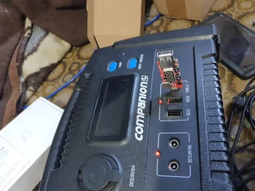 Companion Rover Lithium 40Ah Power Station reviews | ProductReview.com.au