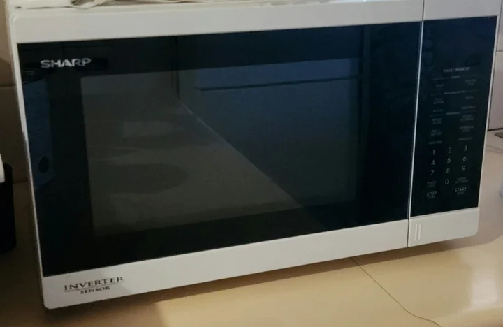 Sharp R350EW reviews | ProductReview.com.au