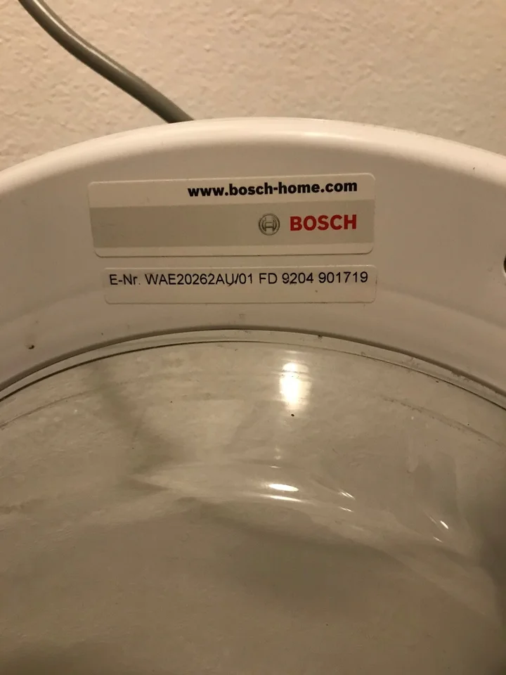 Bosch Serie 2 Classixx WAE20262AU Front Loading Washing Machine reviews ...