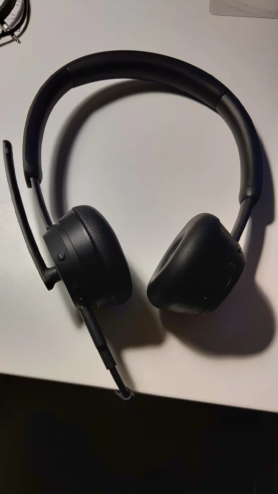 Microsoft Modern Wireless Headset reviews | ProductReview.com.au