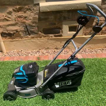 Victa 16" Twin 18V Powercut reviews | ProductReview.com.au