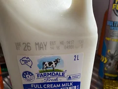 ALDI Farmdale Fresh 2L Full Cream Milk reviews | ProductReview.com.au