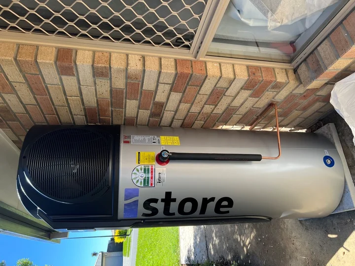 iStore Hot Water Heat Pump 270L reviews | ProductReview.com.au