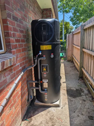 Smart Power Tech Dark Knight Heat Pump reviews | ProductReview.com.au